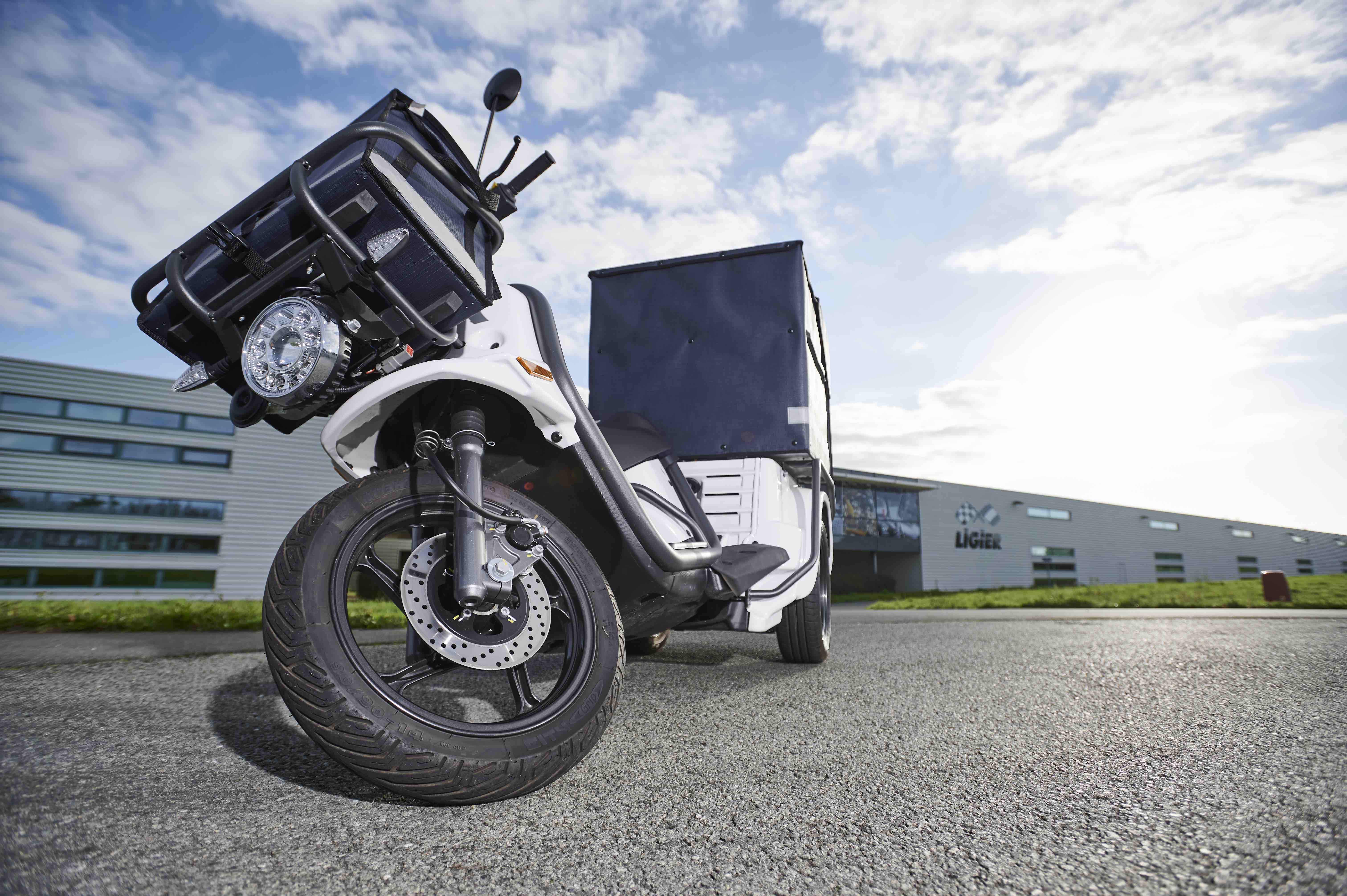 Electric utility vehicles for professionals – Ligier